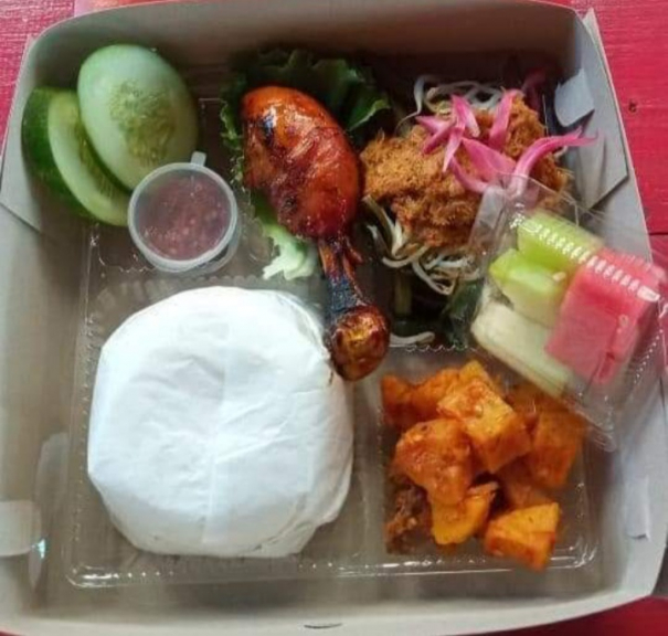 NASI RAMES atau Nasi Box