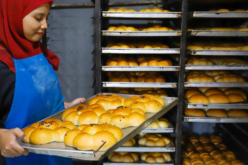 Rahasia Kesuksesan Bisnis Roti Rumahan: Inovasi, Perencanaan, dan ...