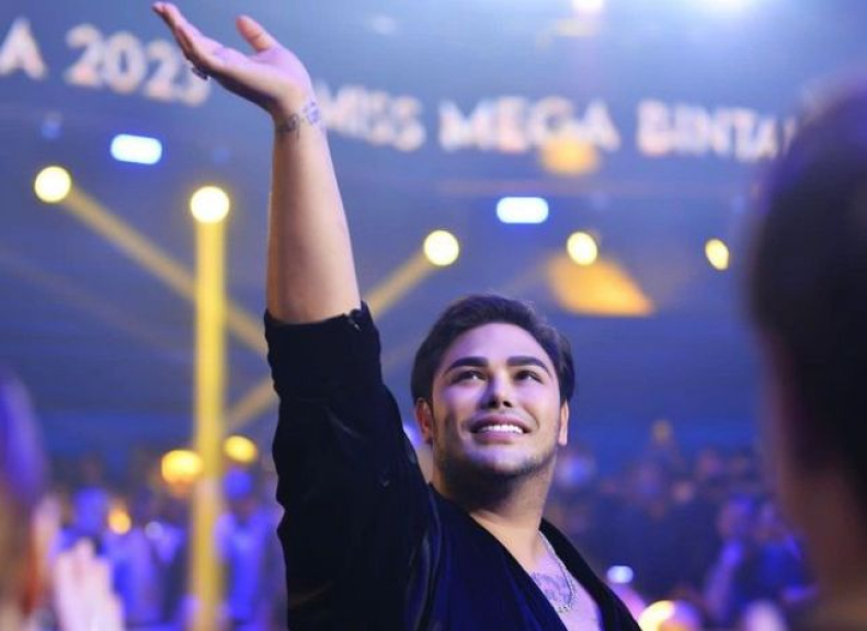 Kisah Sukses Ivan Gunawan di Dunia Fashion dengan Kreativitas dan ...